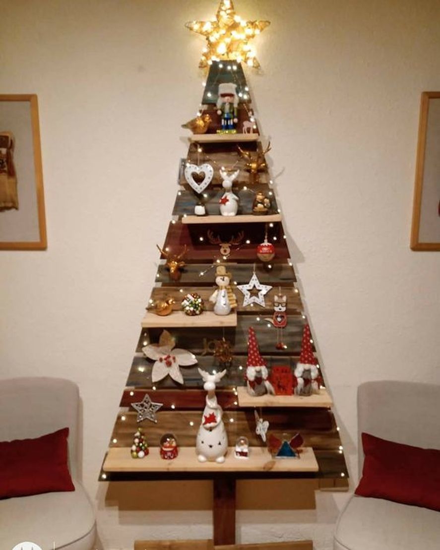 Cómo hacer un árbol de Navidad reciclado | Infocielo