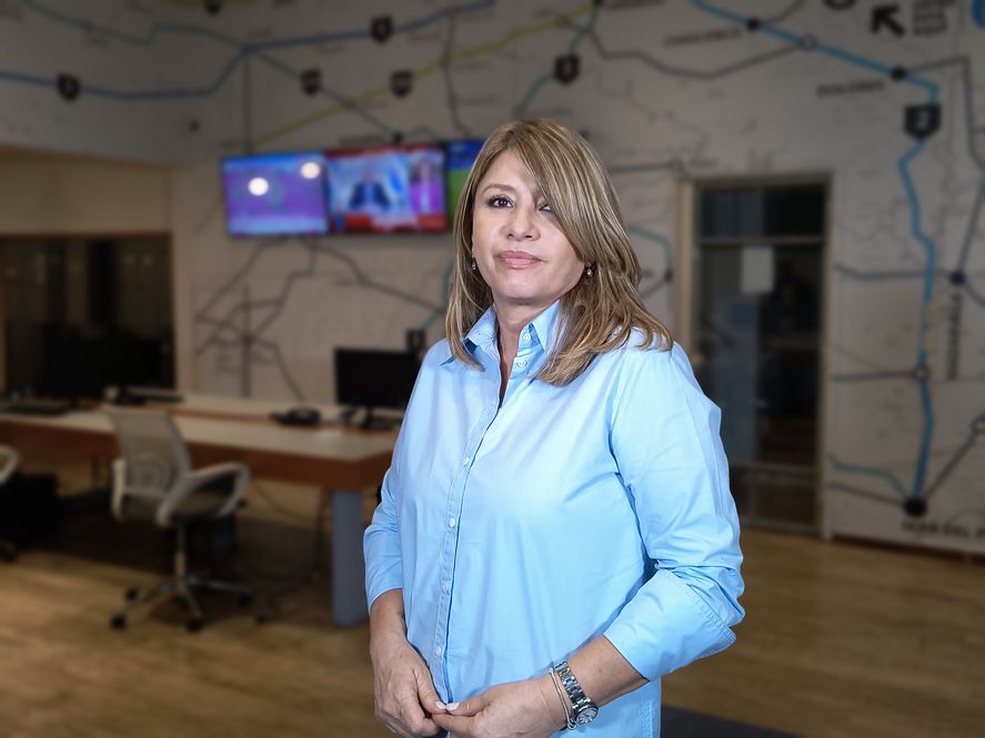 Mónica Litza: "Es momento de salir de los dogmas y pensar con la cabeza ...