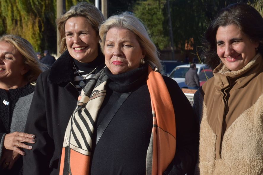 La demoledora crítica de Elisa Carrió a Javier Milei: "Pymecidio" y ...