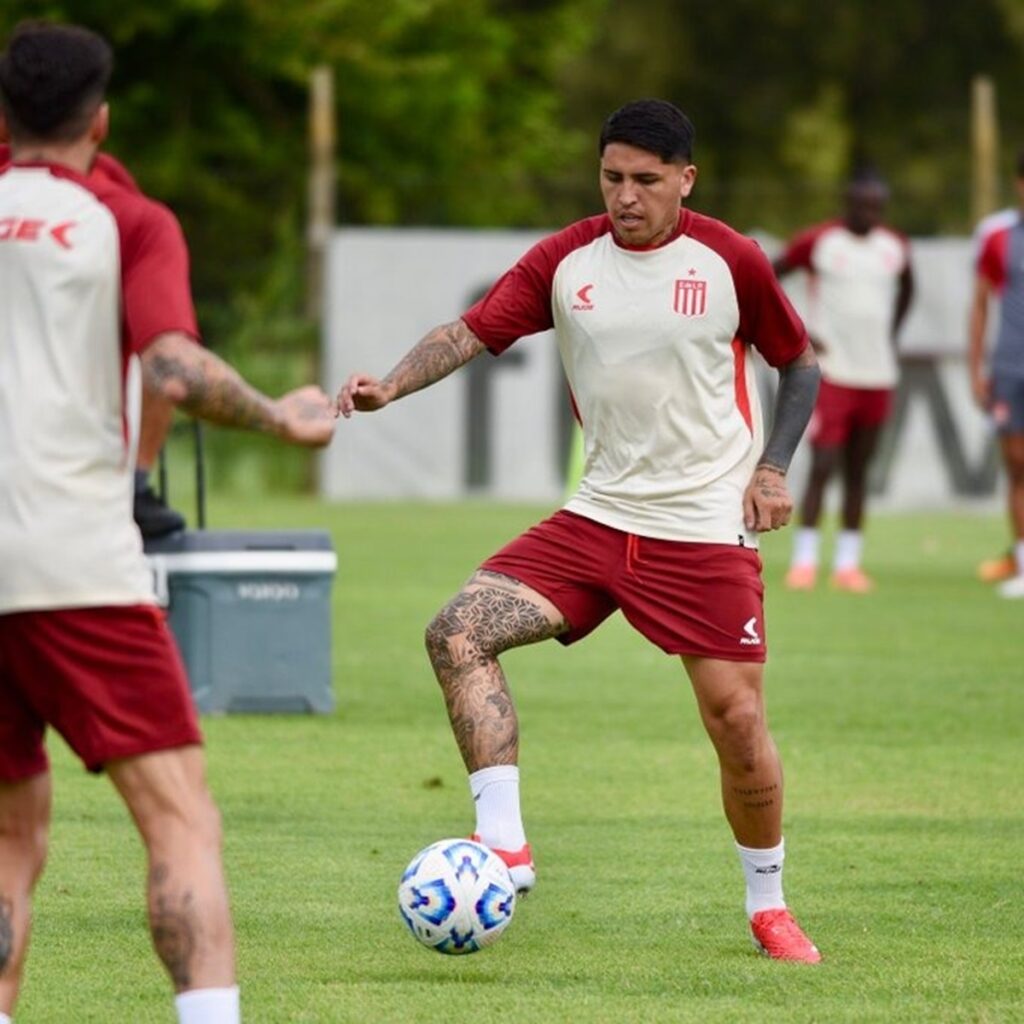 El 11 que probó Domínguez para la Copa: ¿sale Medina? ¿Juega Farías? | Infocielo