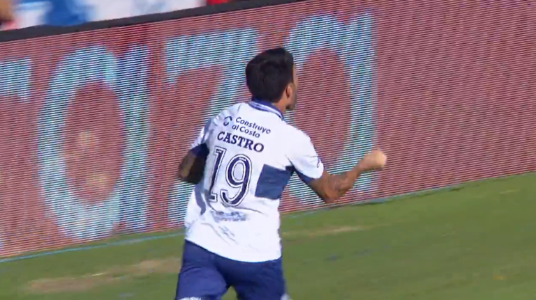 Tenía que ser él: Lucas Castro y un golazo para romper el cero en el ...
