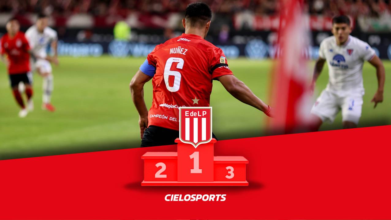 El podio de Estudiantes en el empate ante Tigre, con una defensa muy ...